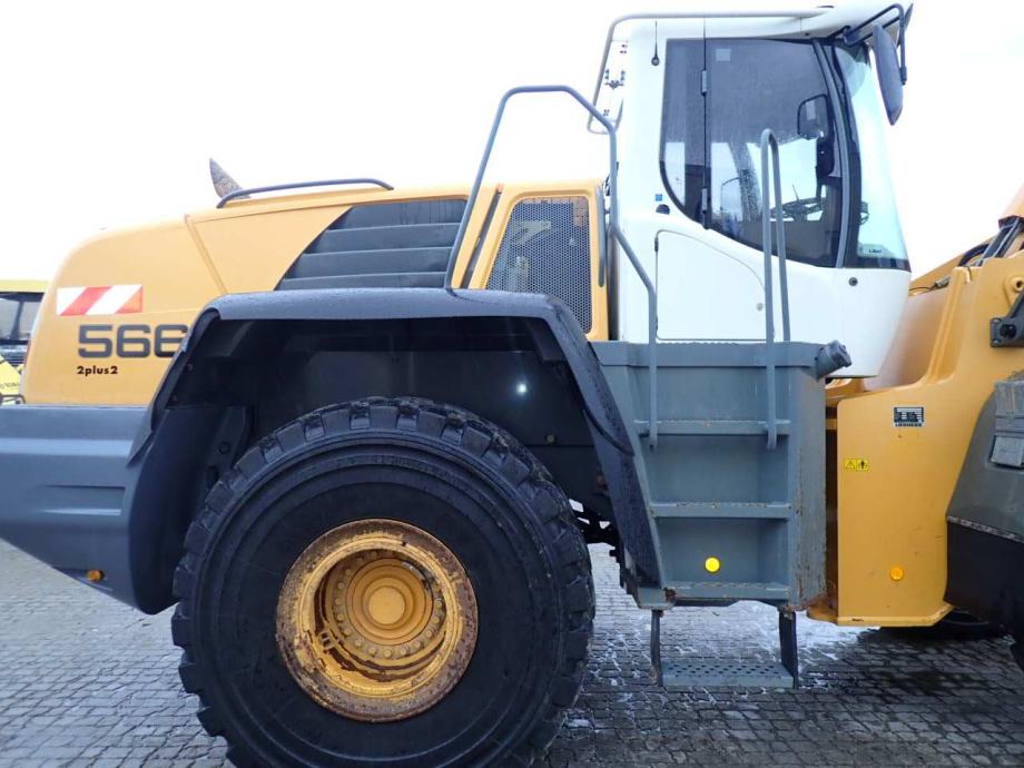 Liebherr L566