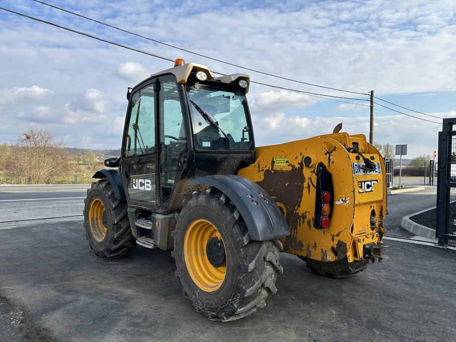 Teleskopski utovarivač JCB 531-70