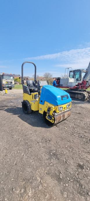 valjak BOMAG BW 100, ACM-5, 2013 GODINA