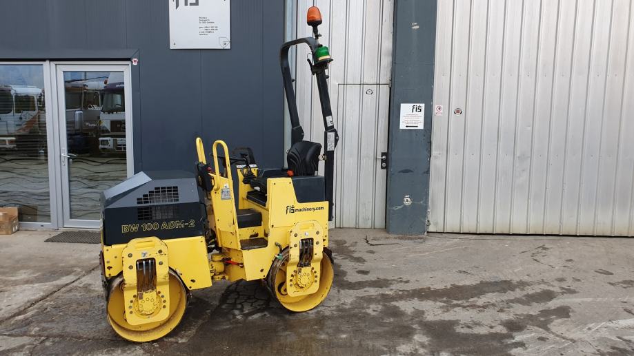 Valjak BOMAG BW 100 ADM-2