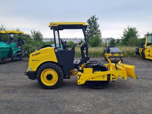 Valjak Bomag BW 124 PDH-5, 2022. Jež bandaža...