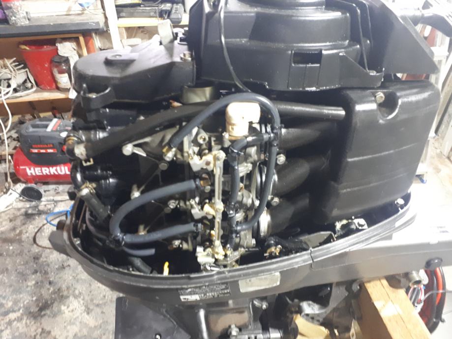 TOHATSU MFS 25 B 3S9- četverotaktni