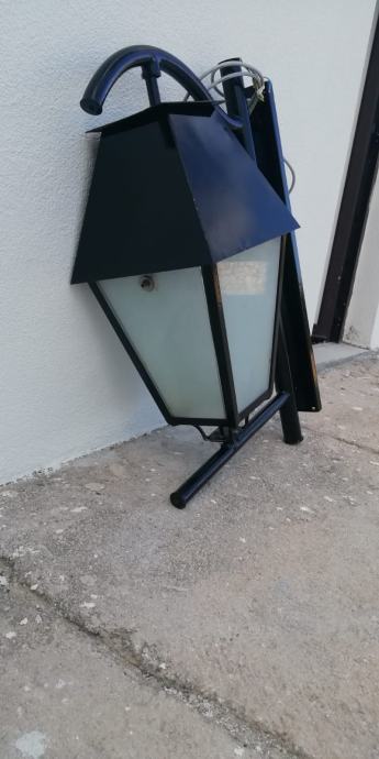 Starinska zidna lampa,fenjer,lanterna.