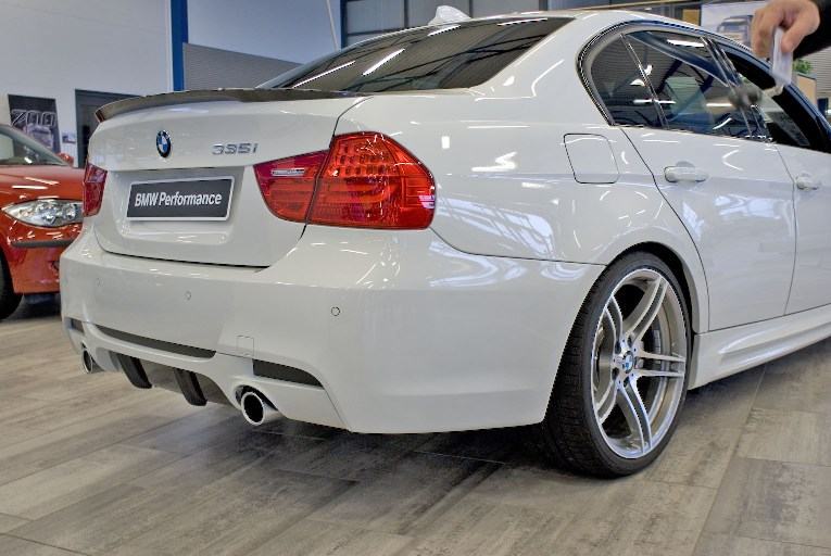 BMW e90 Performance paket NOVO, ZAPAKIRANO, ORGINAL