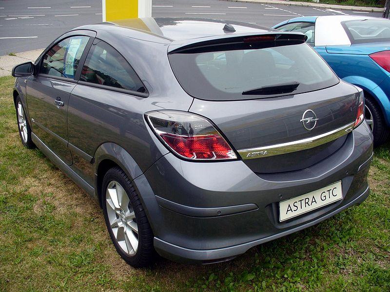 P: OPEL ASTRA OPC LINE ****NOVO****