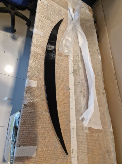 Spojler gepeka w206