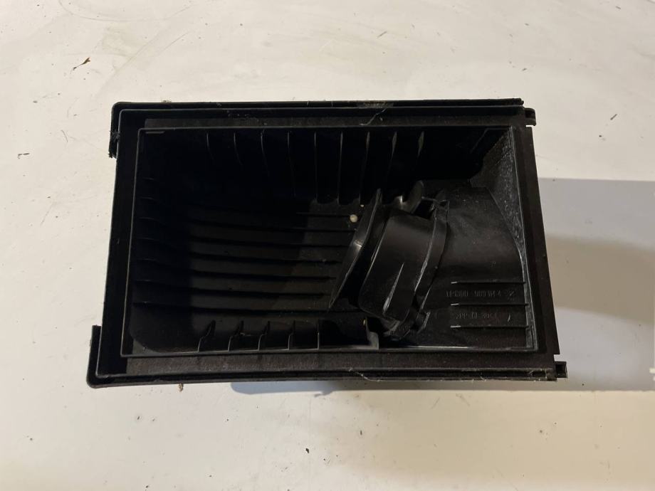 9891144 - POKROV ŠKATLE ZRAČNEGA FILTRA LEVO ZGORNJI BMW 7 E65 E66