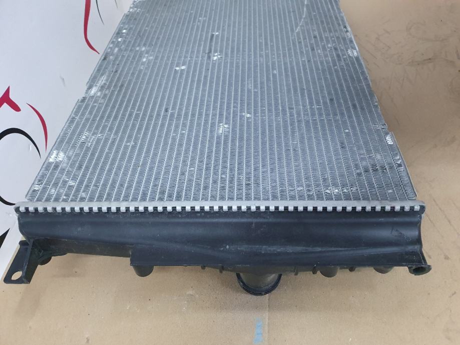 BMW F30 2.0 HLADNJAK VODE 8678027 17118678027