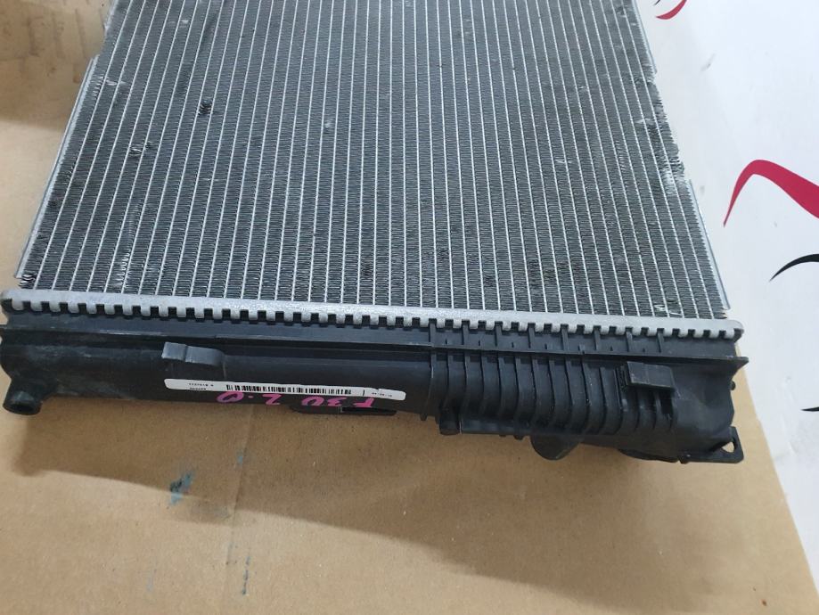 BMW F30 2.0 HLADNJAK VODE 8678027 17118678027