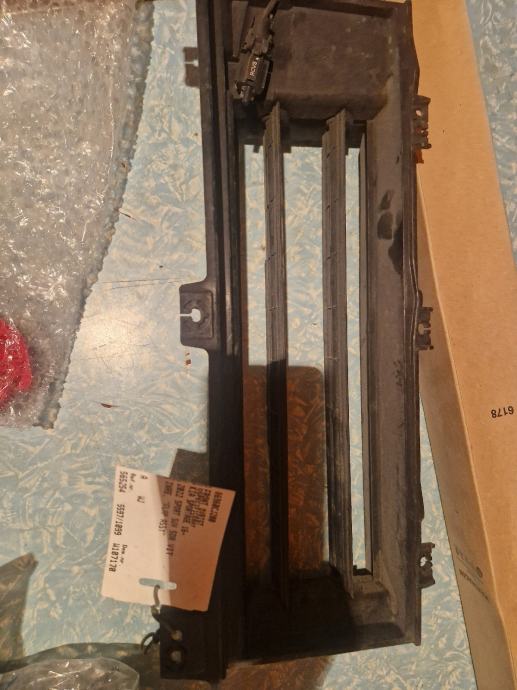 KIA SPORTAGE RESETKE HLADNJAKA 86960 CJ200