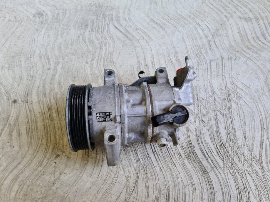 Kompresor klime Peugeot 208, 2008 / 9822184980 2013-2020 god