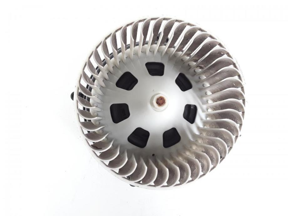 MOTORIC VENTILACIJE A1648350207 MERCEDES ML 164 2006-2011