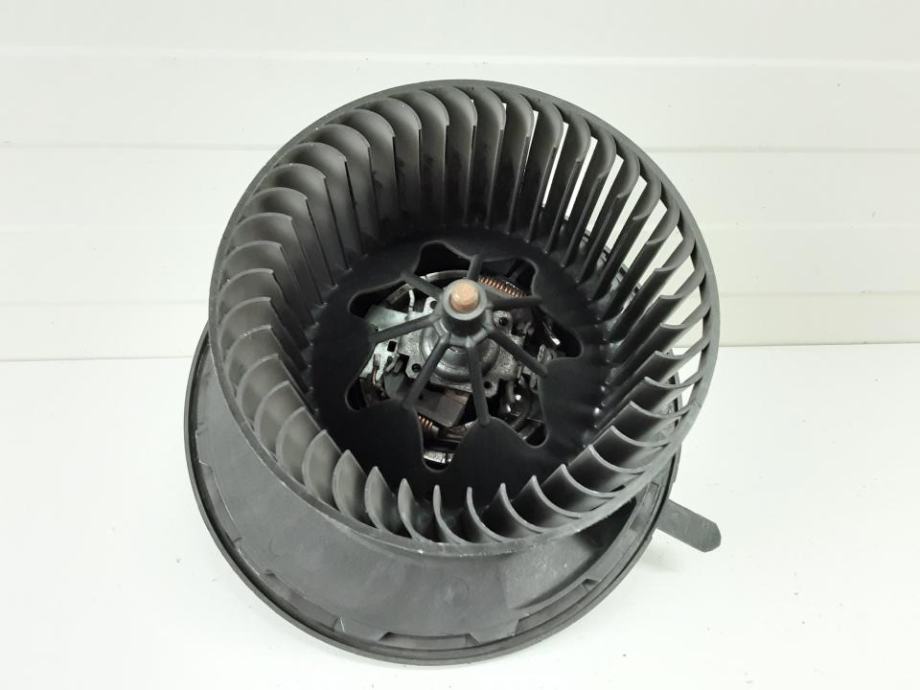 MOTORIC VENTILACIJE A1698200642 MERCEDES B CLASS (W245) 2005-2008