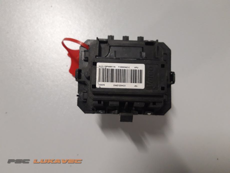 PEUGEOT 308 OTPORNIK VENTILATORA KABINE T1000034Z-C 6441FB