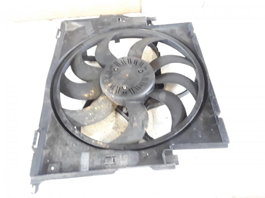 VENTILATOR HLADNJAKA 17427640509 7608407 BMW F31 2011-14