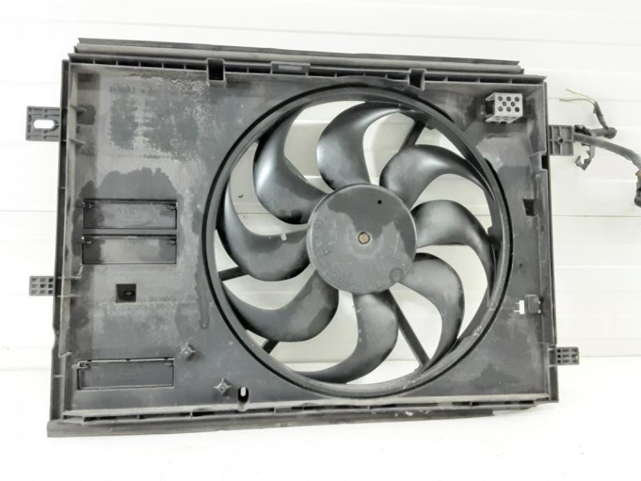VENTILATOR HLADNJAKA 9806313880 PEUGEOT 308 2013-2018