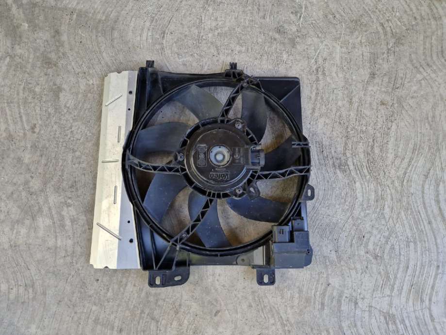 Ventilator hladnjaka motora Peugeot 208 2008 9675280980 2012-2020 god