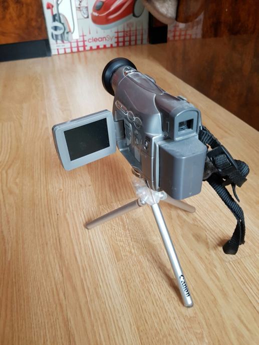 Canon digital video camcorder pal MV850i, samsung ES65 fotoaparat
