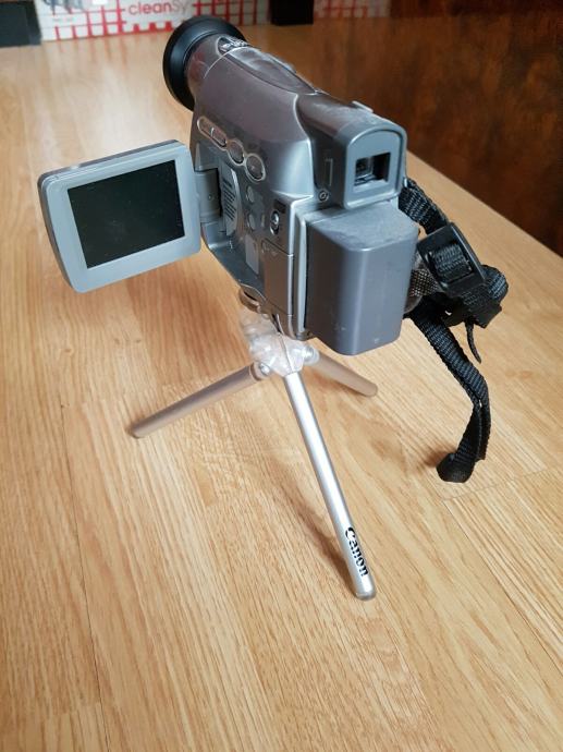 Canon digital video camcorder pal MV850i, samsung ES65 fotoaparat