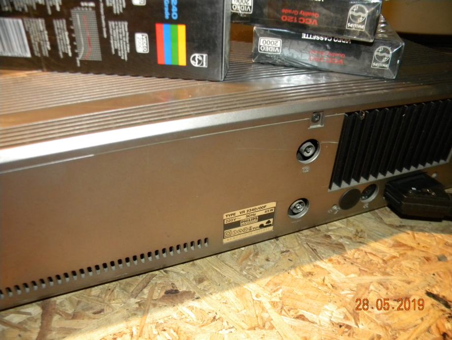 PHILIPS VIDEO 2000 2X4 STEREO