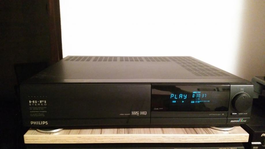 VHS video recorder Philips Matchline VR 713