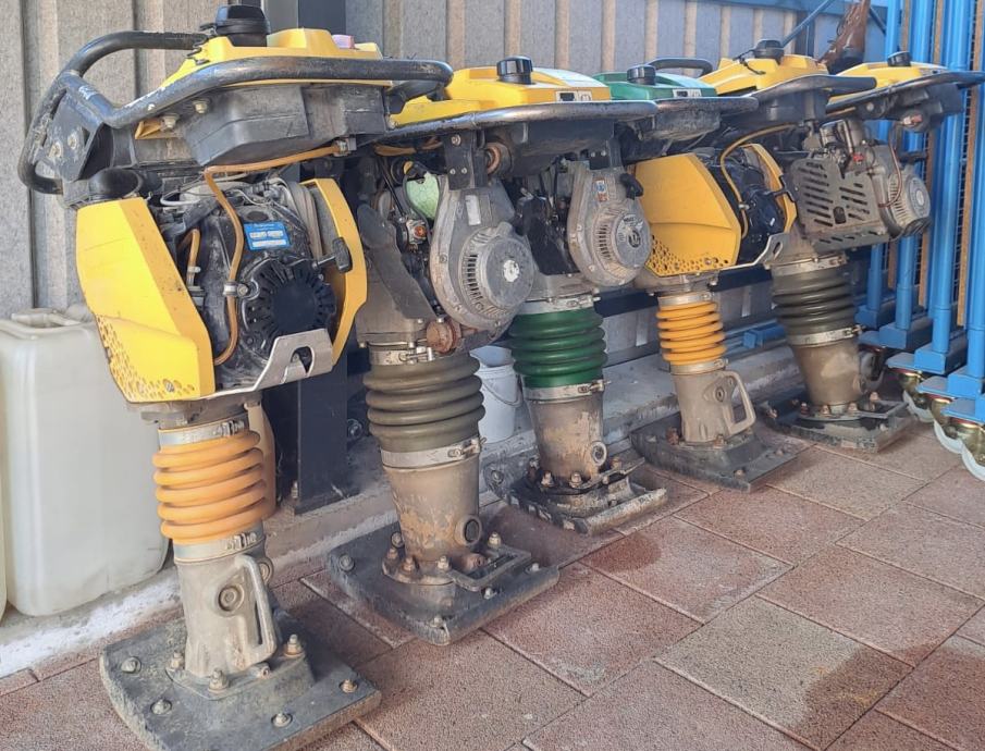 BOMAG WACKER Vibro nabijač