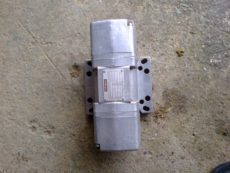 Prodajem vibro motor WURGES-AUGSBURG