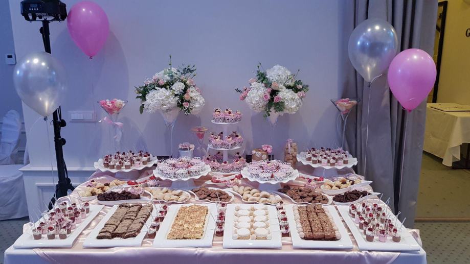 SLAGANJE SLATKOG STOLA; SLATKI STOL