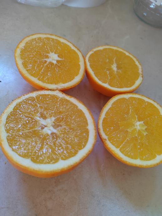 Domaće neprskane naranče