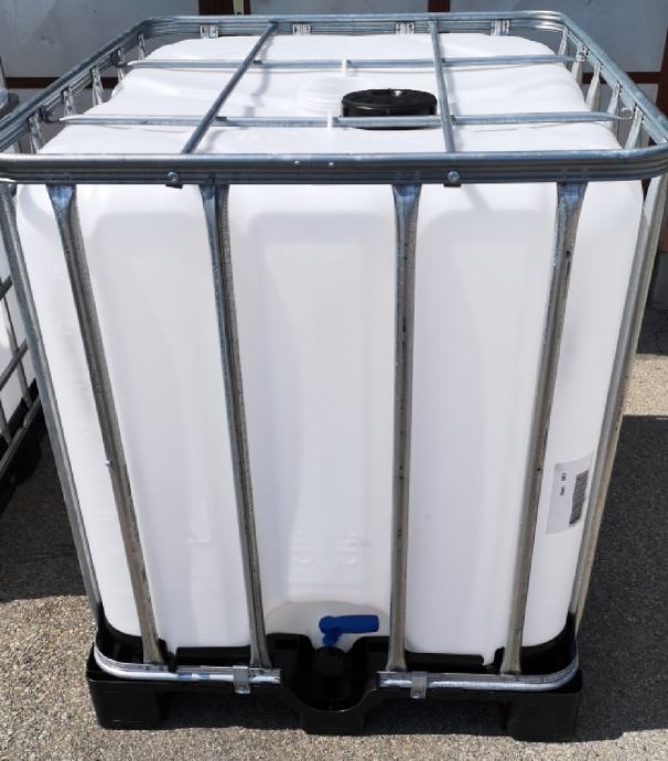 Čisti IBC Kontejner 1000lit. Transportni i skladišni spremnik.