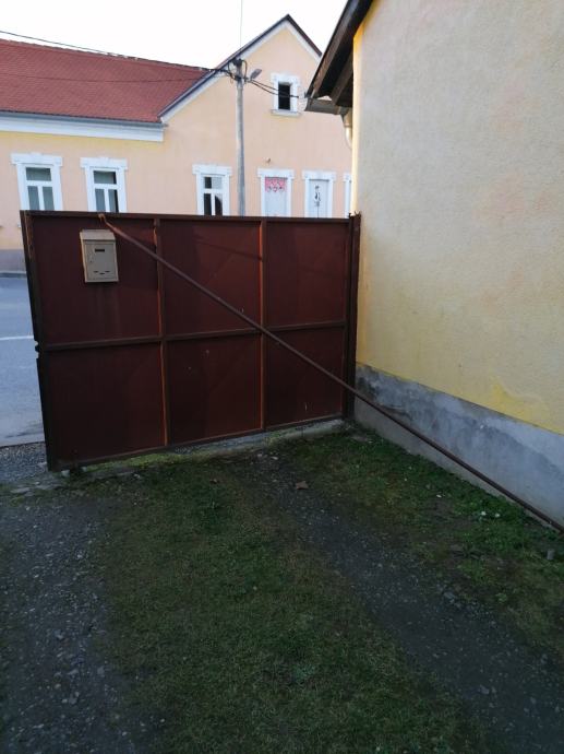 METALNA OGRADE i KAPIJA