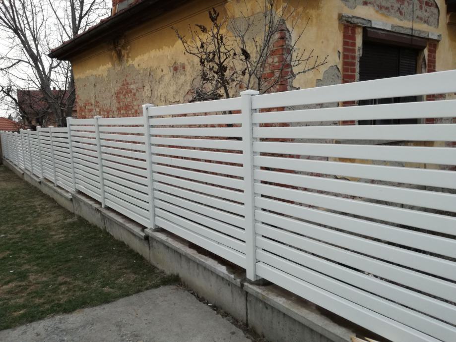 PVC letvice za ograđivanje terasa, balkona, vrtova, dvorišta...