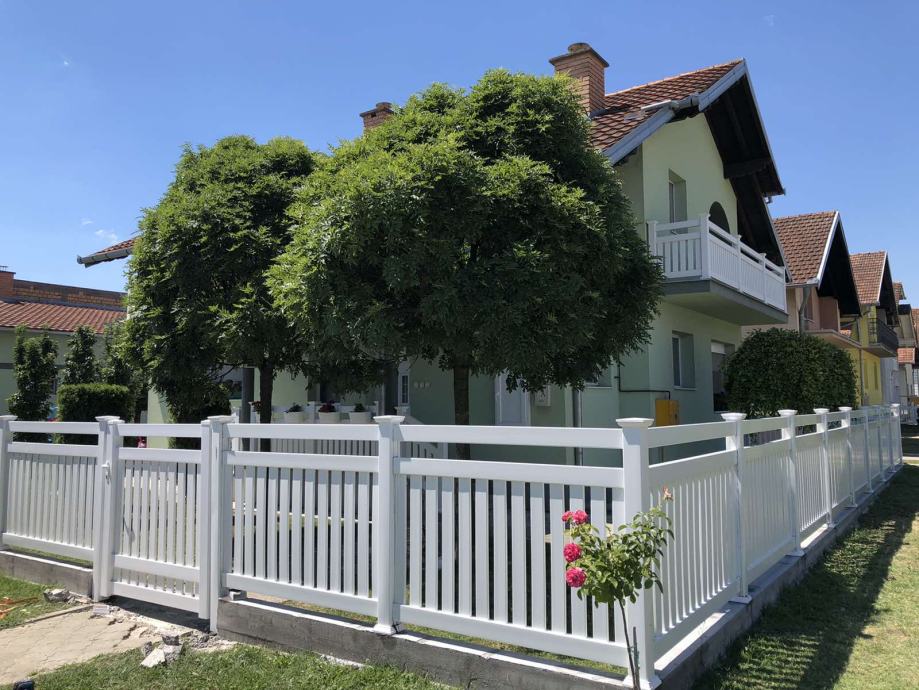 PVC ograda - model R2
