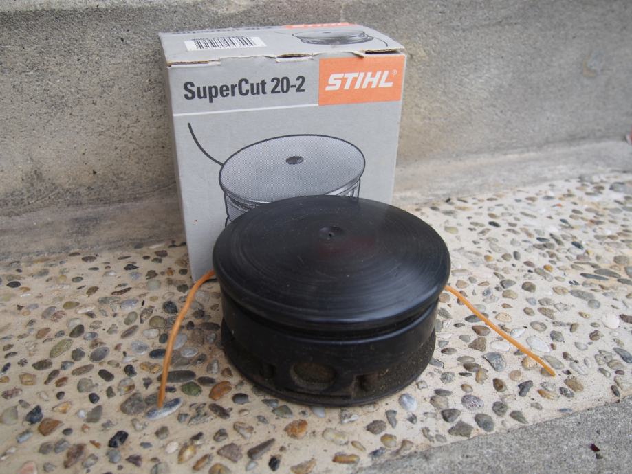 stihl-automatska-glava-za-trimer-poklon-stihl-2-4mm-flaks