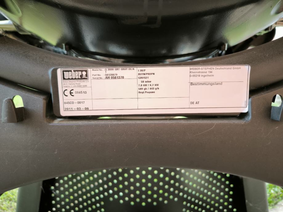 Weber Q3000 plinski roštilj