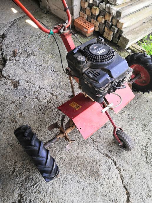 freza sa briggs motorom.