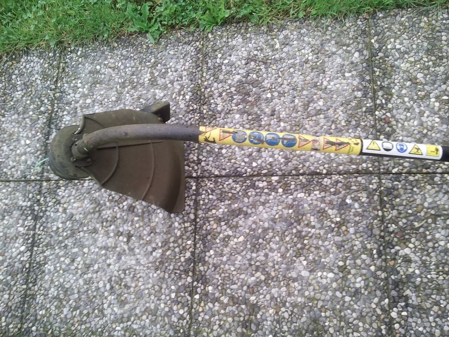 TRIMER HOMELITE F2020