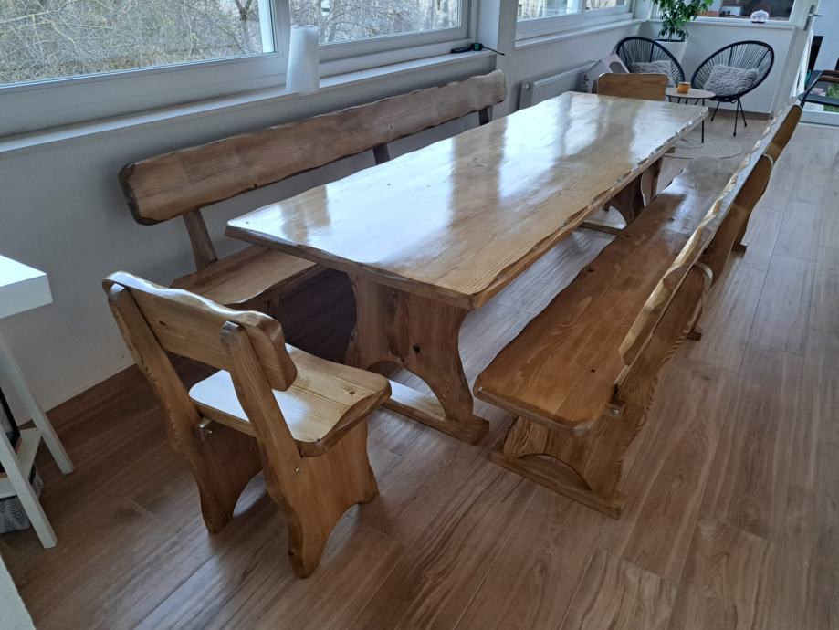 Masivni stolovi klupe i stolice!