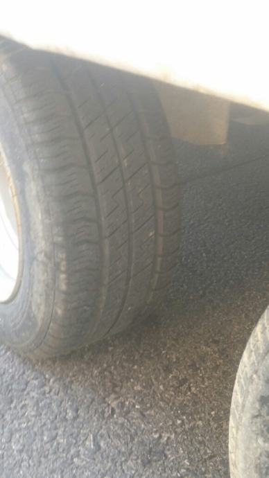 Auto prikolica anssems..plus al.konstrukcija i cerada..navoz i vitlo ...