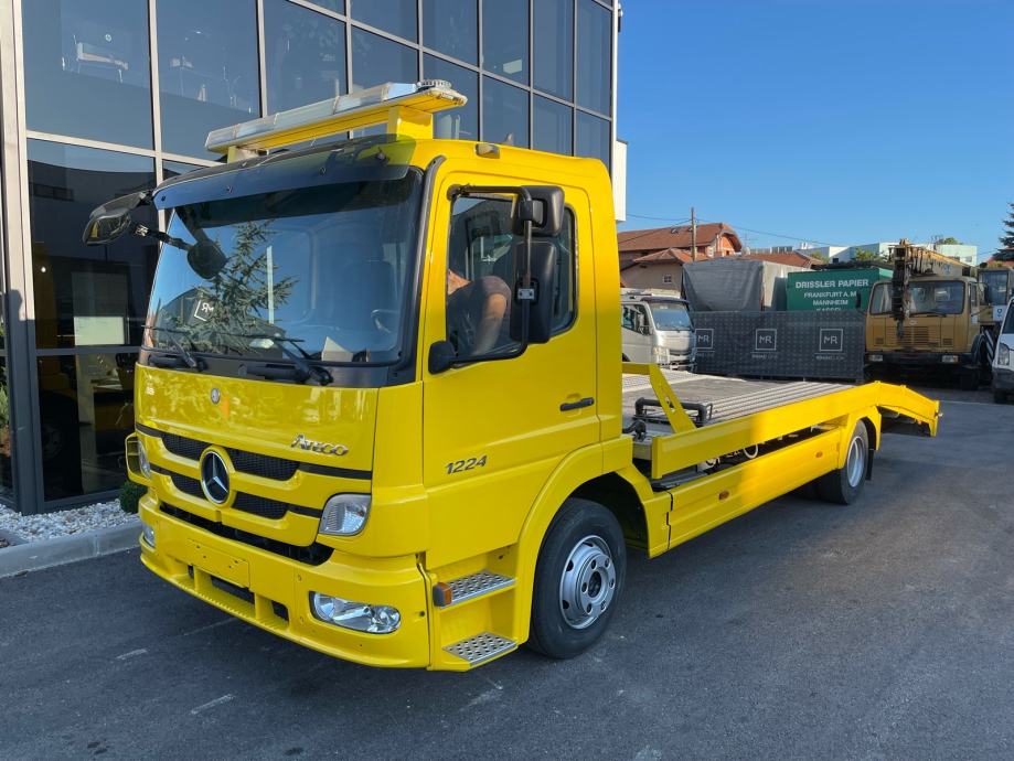 Mercedes Atego 823, 1999 god.