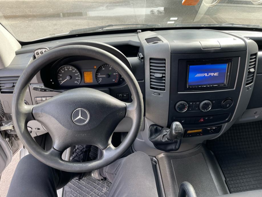 Mercedes Sprinter 719 cdi 7.sjedala Alu hydro platforma brille, 2013 god.