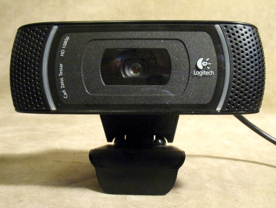 Logitech C910
