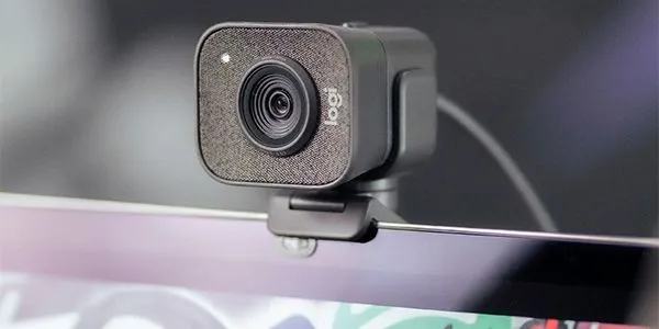 Web kamera Logitech StreamCam, grafitna, USB-C