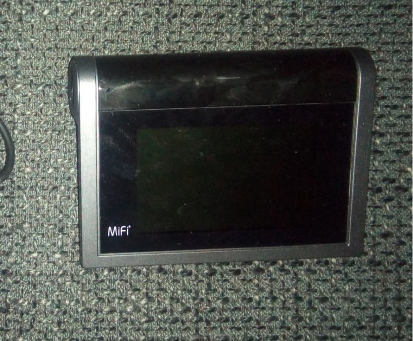 4G LTE WIFi Wireless Modem Novatel MiFi 2 Touch Screen 2.8 Sve Mreže