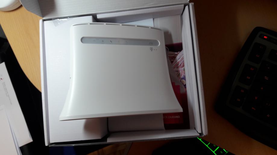 4G LTE ZTE MF283+ router POVOLJNO i NOVO