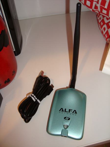 Alfa AWUS036NH - najbolji wifi adapter na tržištu