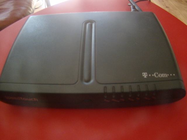 Bezicni Router Thomson TG780(i) WLAN CIJENA 20kn