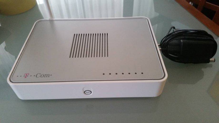 Bežični ruter THOMSON TG782i