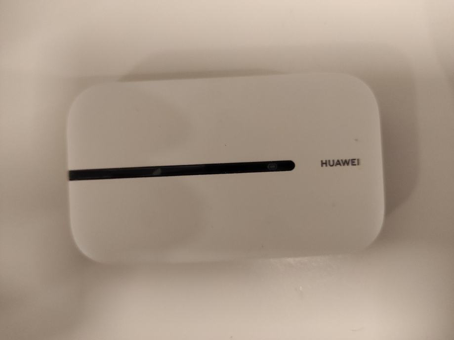 HUAWEI Mobile WiFi 3s 4G router