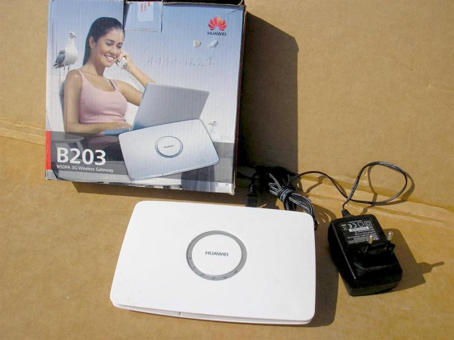 Modem 3G HUAWEI B203 HSDPA router simcard sa Tel, 2LAN, Ext ant rp-sma